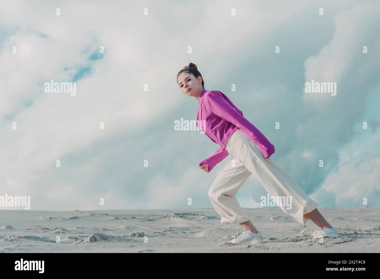 White sand dune under hi-res stock photography and images - Alamy