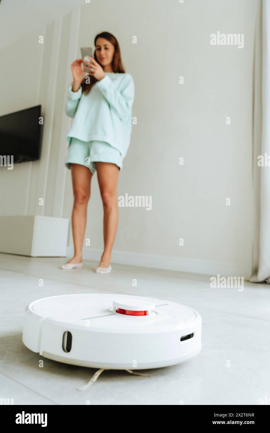 Robotic life hi-res stock photography and images - Alamy