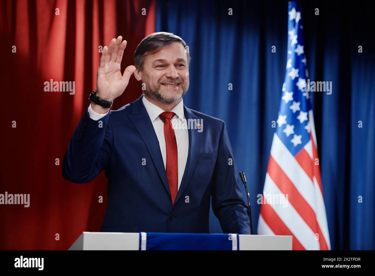 Politician waving hi-res stock photography and images - Alamy