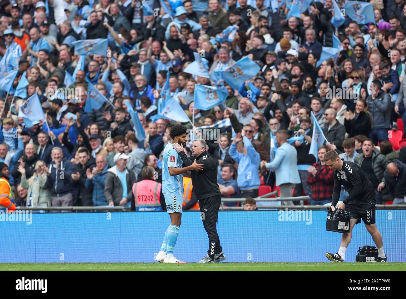 London, UK. 21st Apr, 2024. Coventry City forward Ellis Simms (9 ...