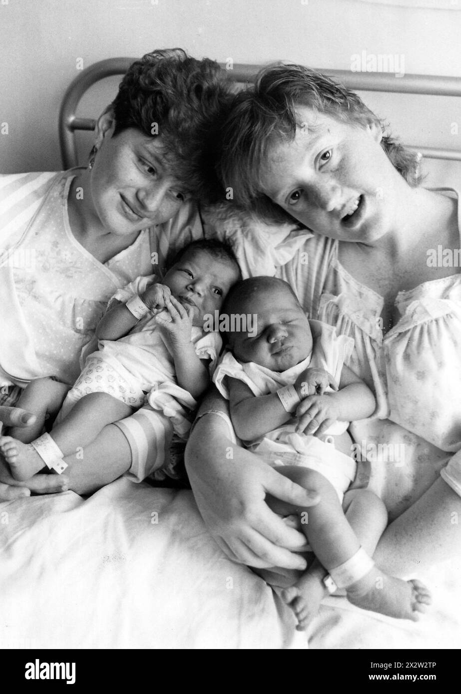 Sisters 1988 hi-res stock photography and images - Alamy