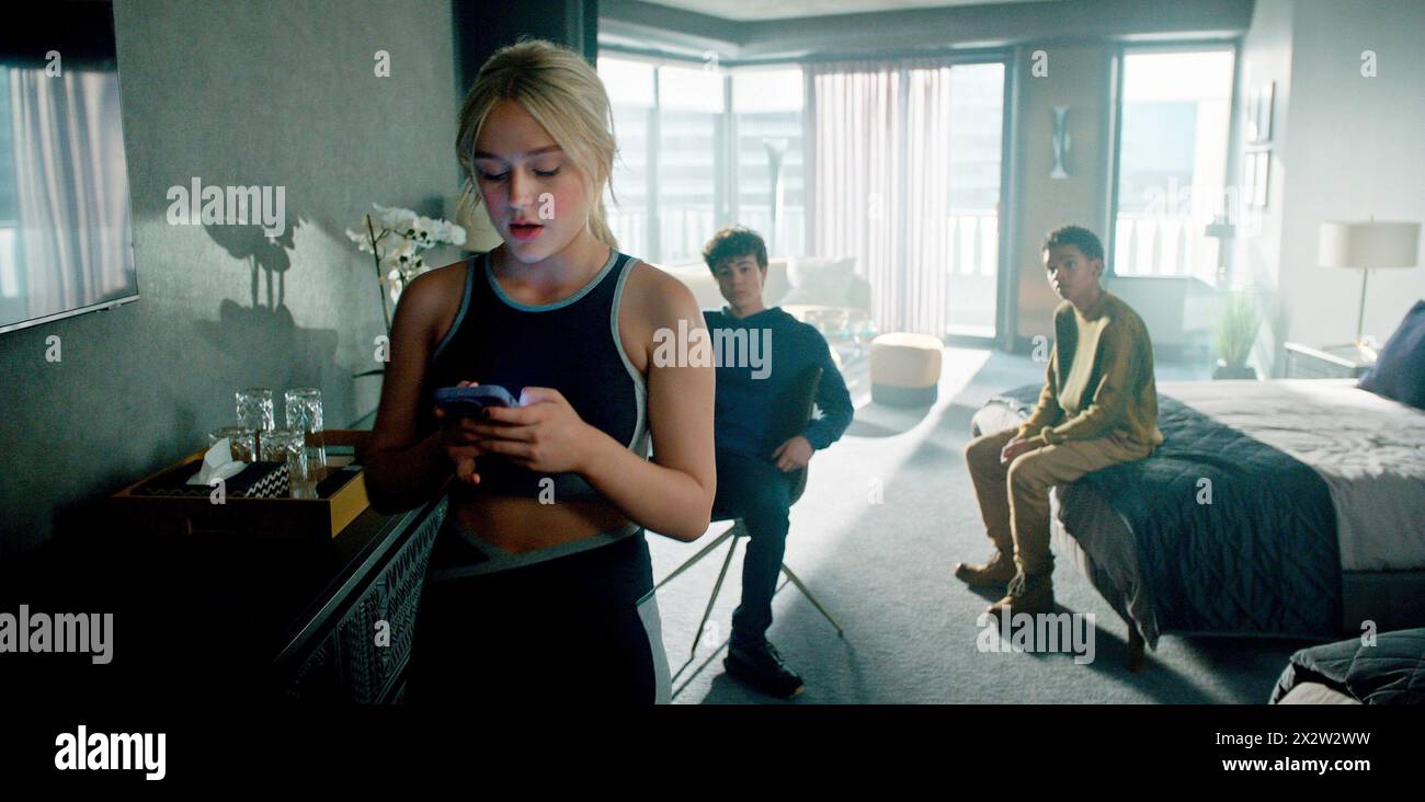 CHUCKY, from left: Alyvia Alyn Lind, Zackary Arthur, Bjorgvin Arnarson ...