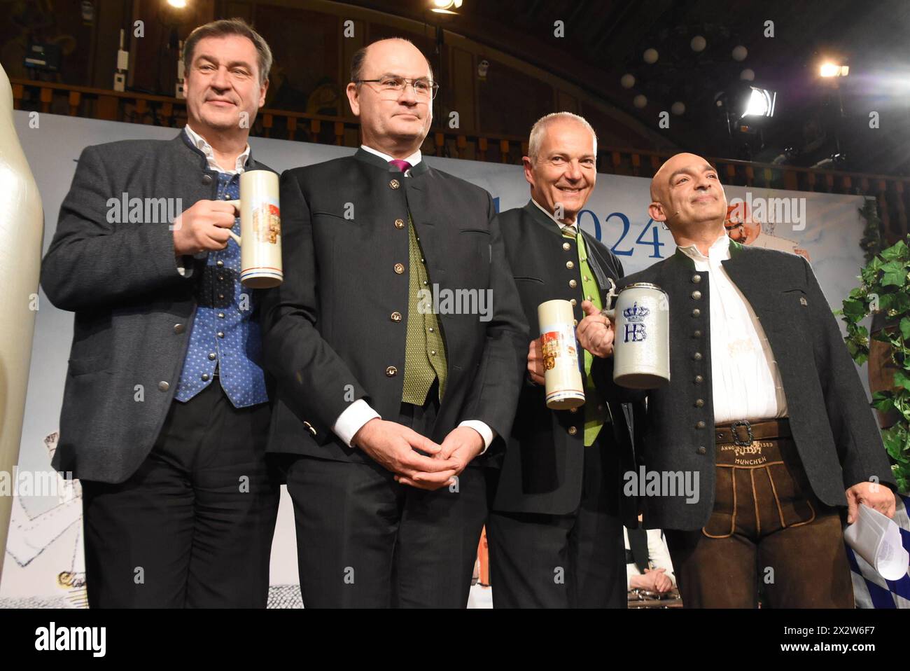 Dr Markus Soeder Ministerpraesident Albert Fueracker Finanz Minister Dr ...