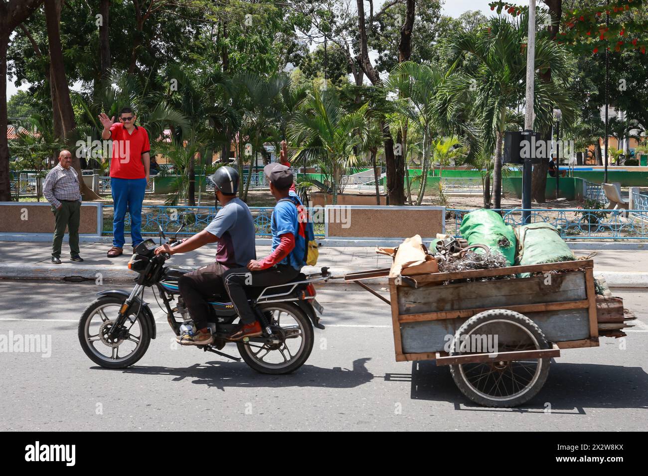 40 feet tall hi-res stock photography and images - Alamy