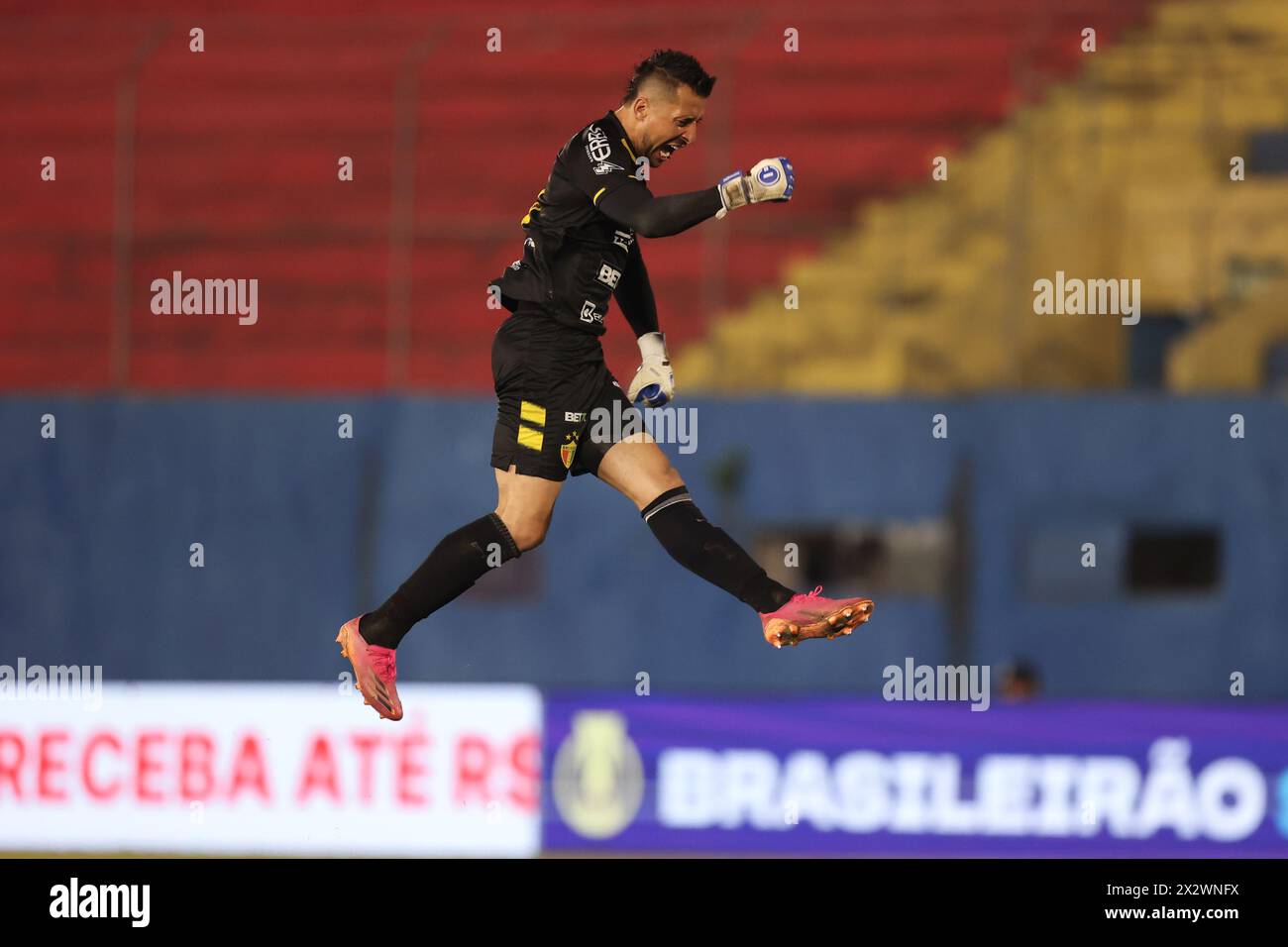 SC - ITAJAI - 04/23/2024 - BRASILEIRO B 2024, BRUSQUE x MIRASSOL - Brusque player Matheus ...