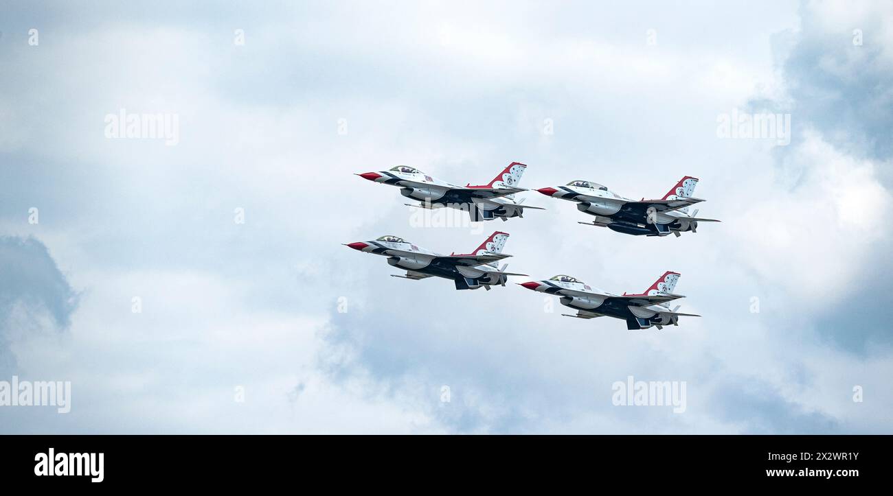 The U.S. Air Demonstration Squadron, the Thunderbirds, perform during ...