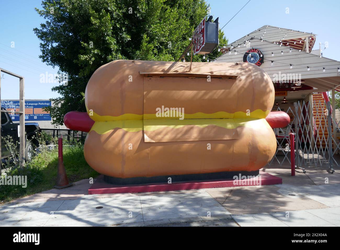 Los Angeles, California, USA 23rd April 2024 Tail OÕ the Pup Hot Dog ...