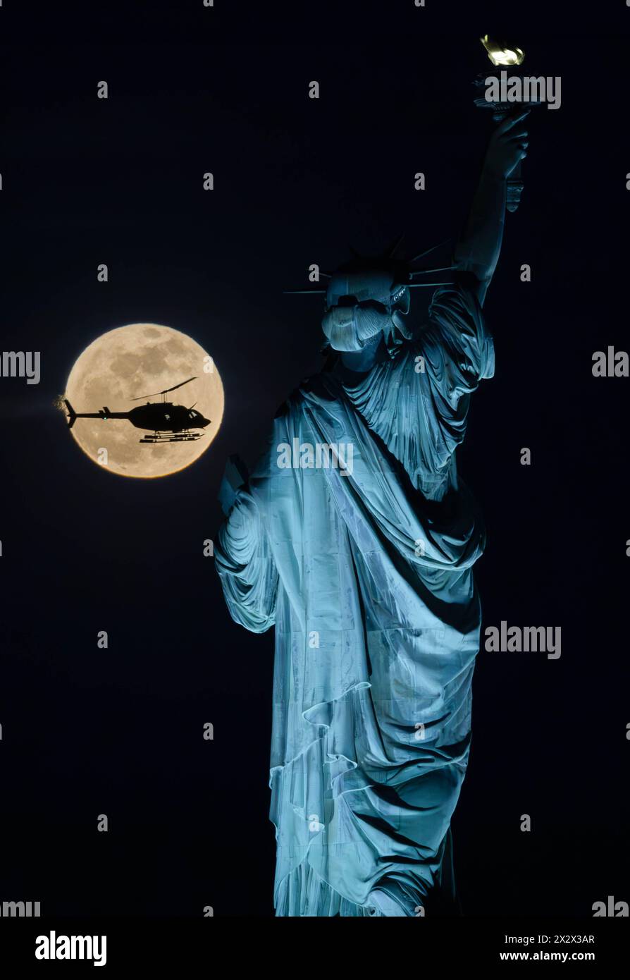 Jersey City, United State. 23rd Apr, 2024. The Pink Moon, illuminated ...