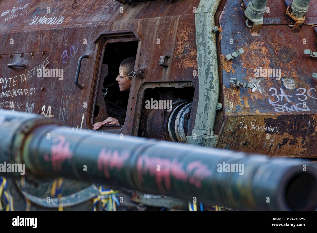 Russian tanks ukraine 2023 hi-res stock photography and images - Alamy