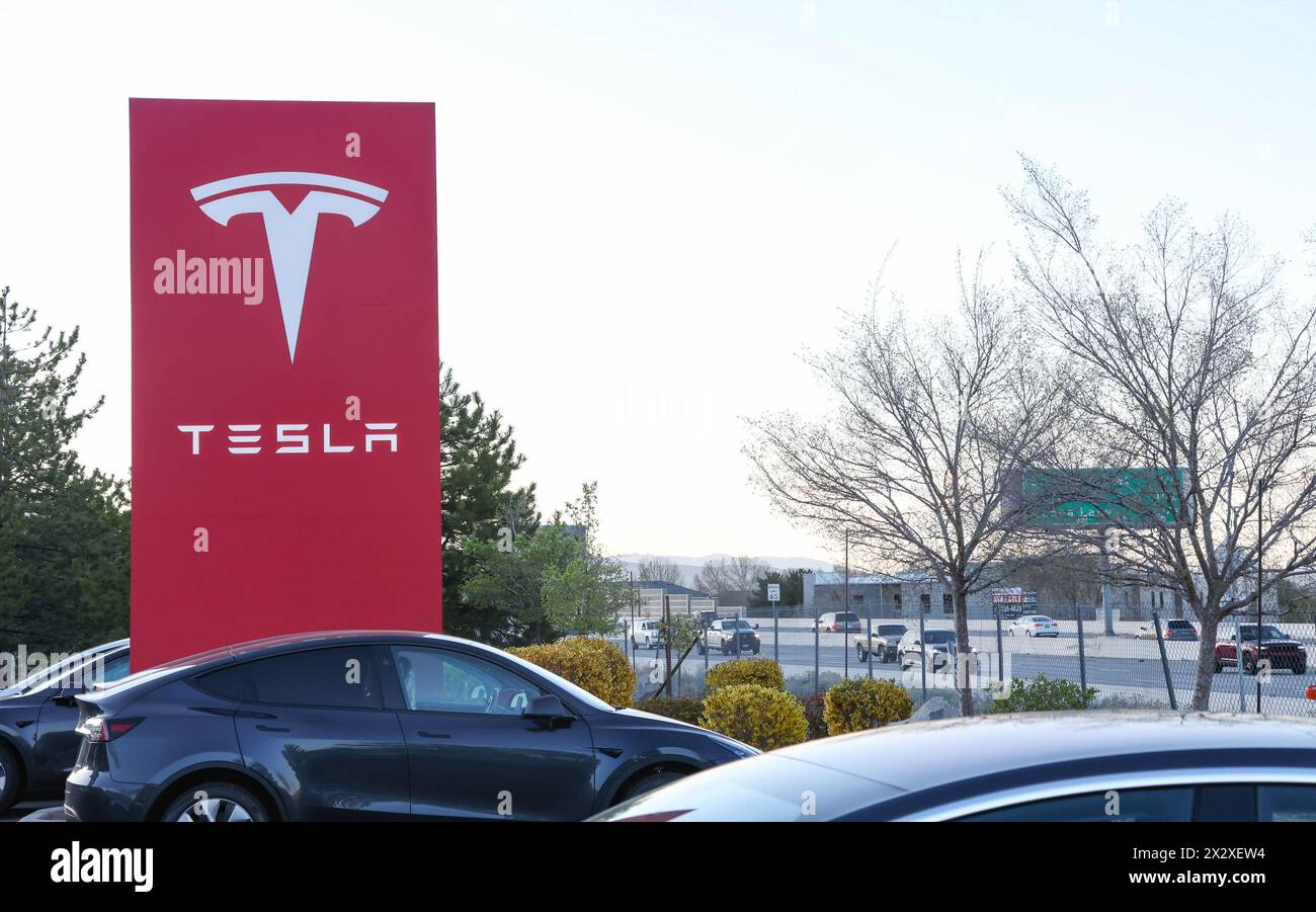 2025 logo hi-res stock photography and images - Alamy