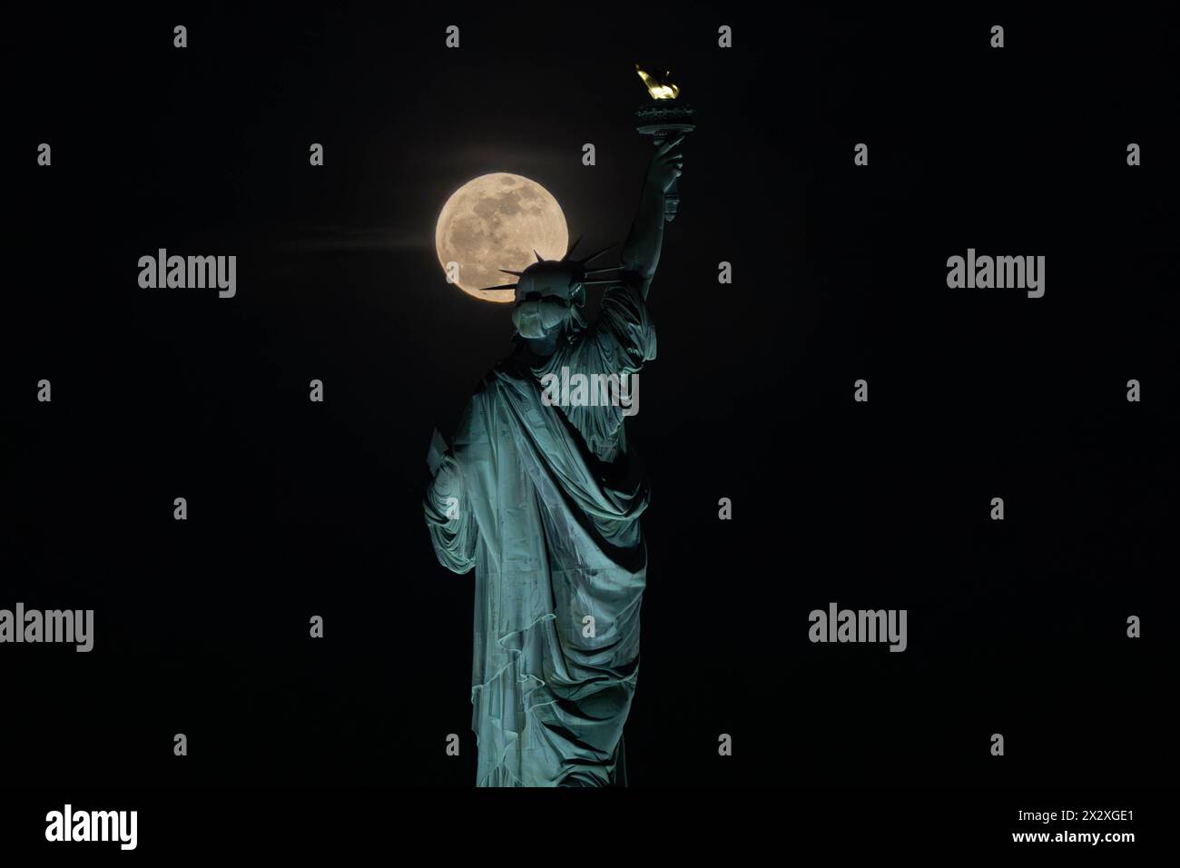 Jersey City, United State. 23rd Apr, 2024. The Pink Moon, illuminated ...
