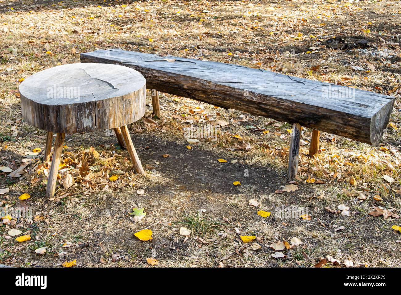 Old obsolete wooden bench hi-res stock photography and images - Alamy