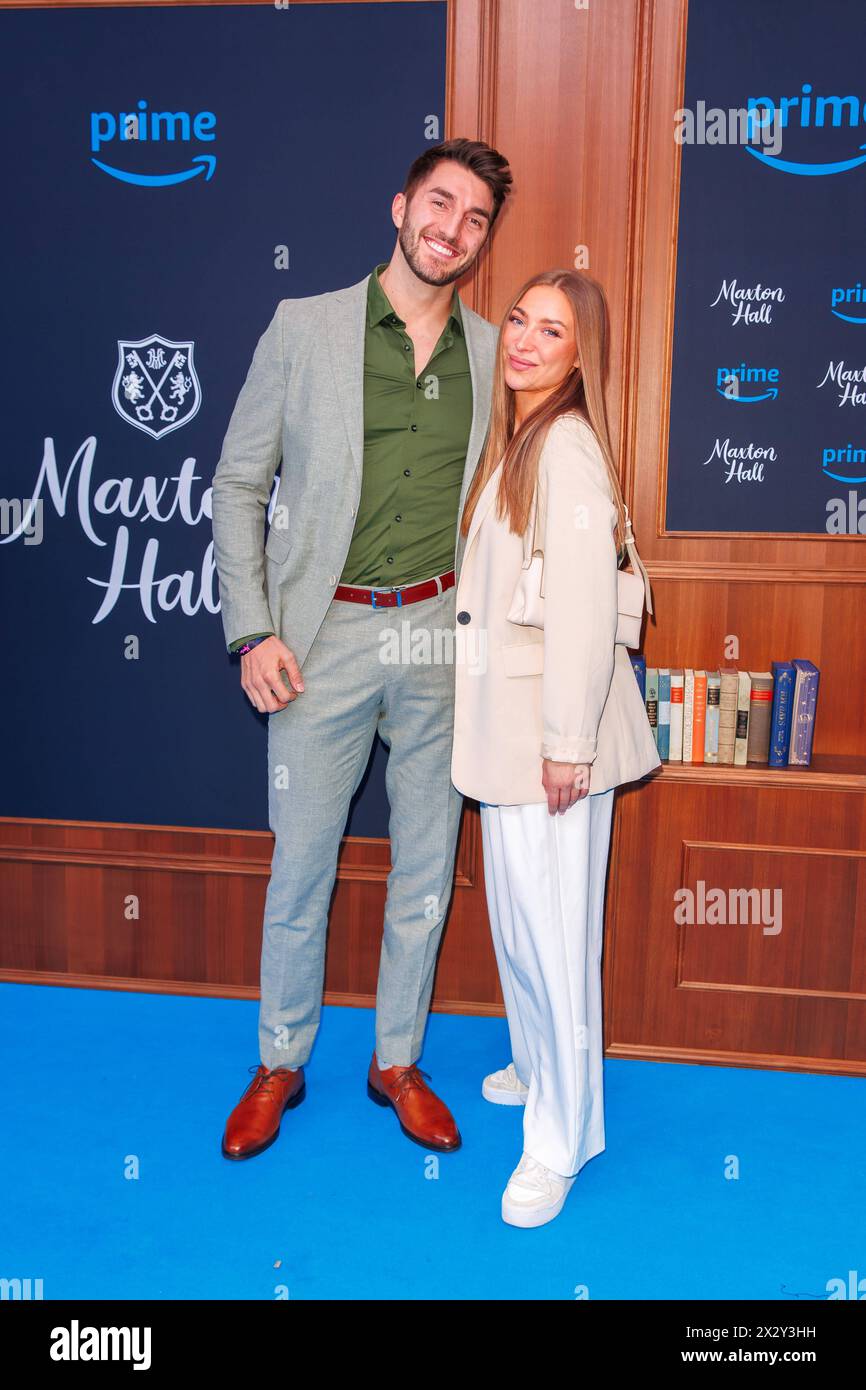 Amazon Prime Premiere - Maxton Hall - Die Welt zwischen uns Dennis ...