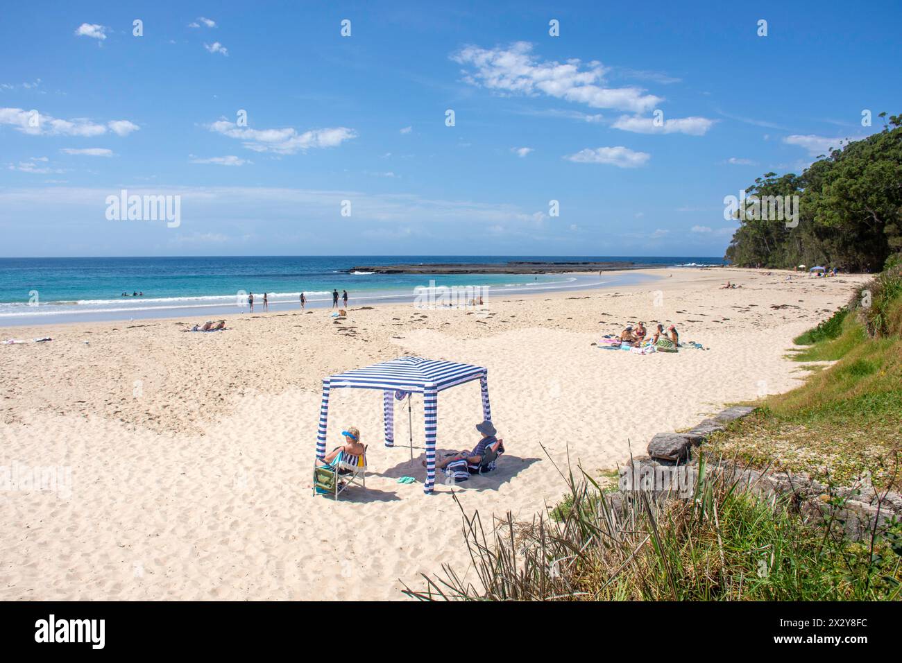 Mollymook beach hi-res stock photography and images - Alamy