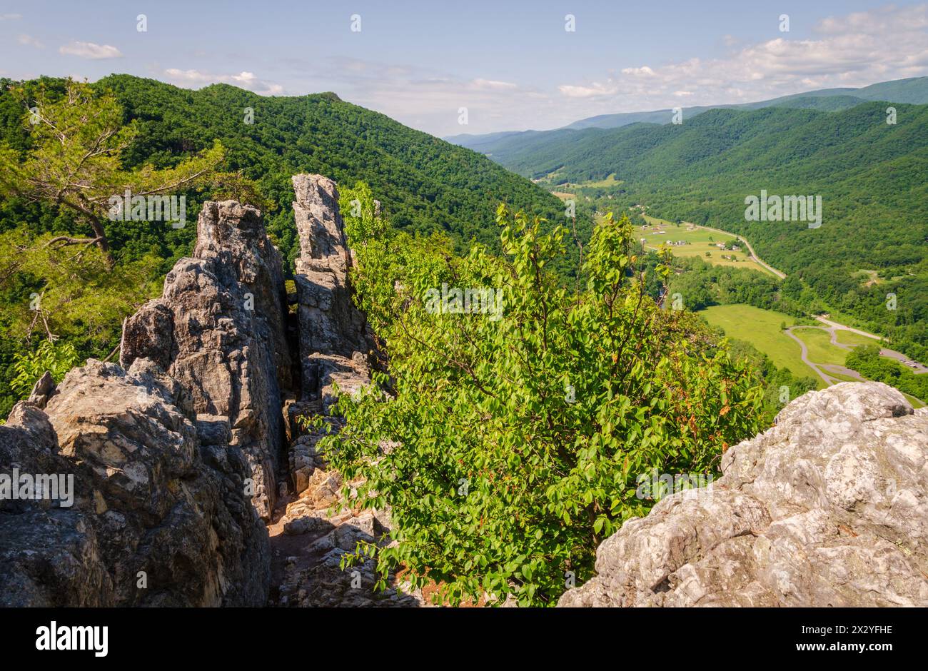 The Seneca Rocks, Rock Climbing Destination Spruce Knob-Seneca Rocks ...