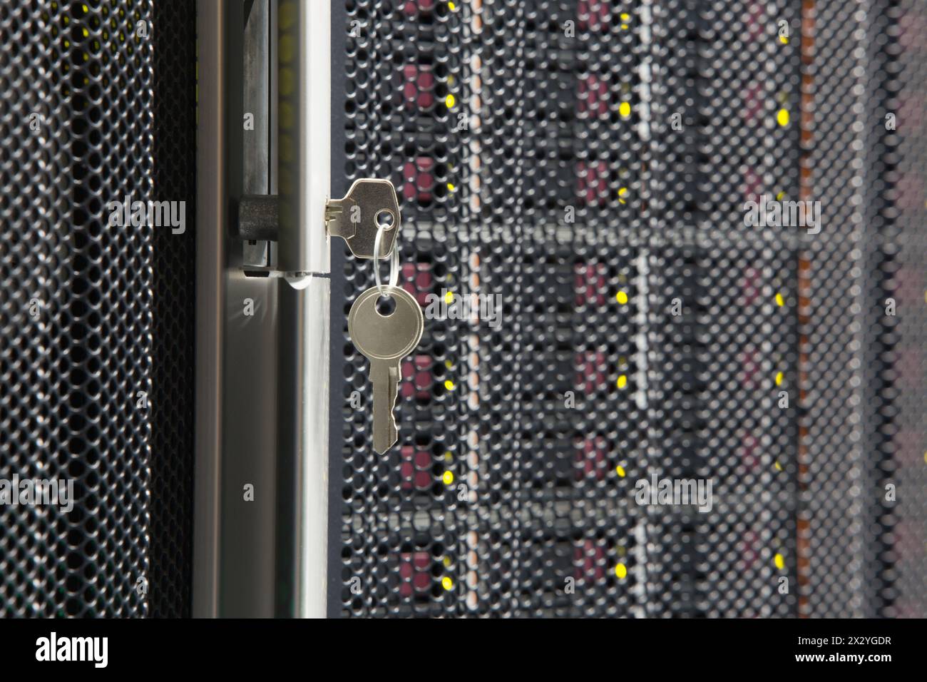 Key from server rack with multiple hard drives Stock Photo - Alamy