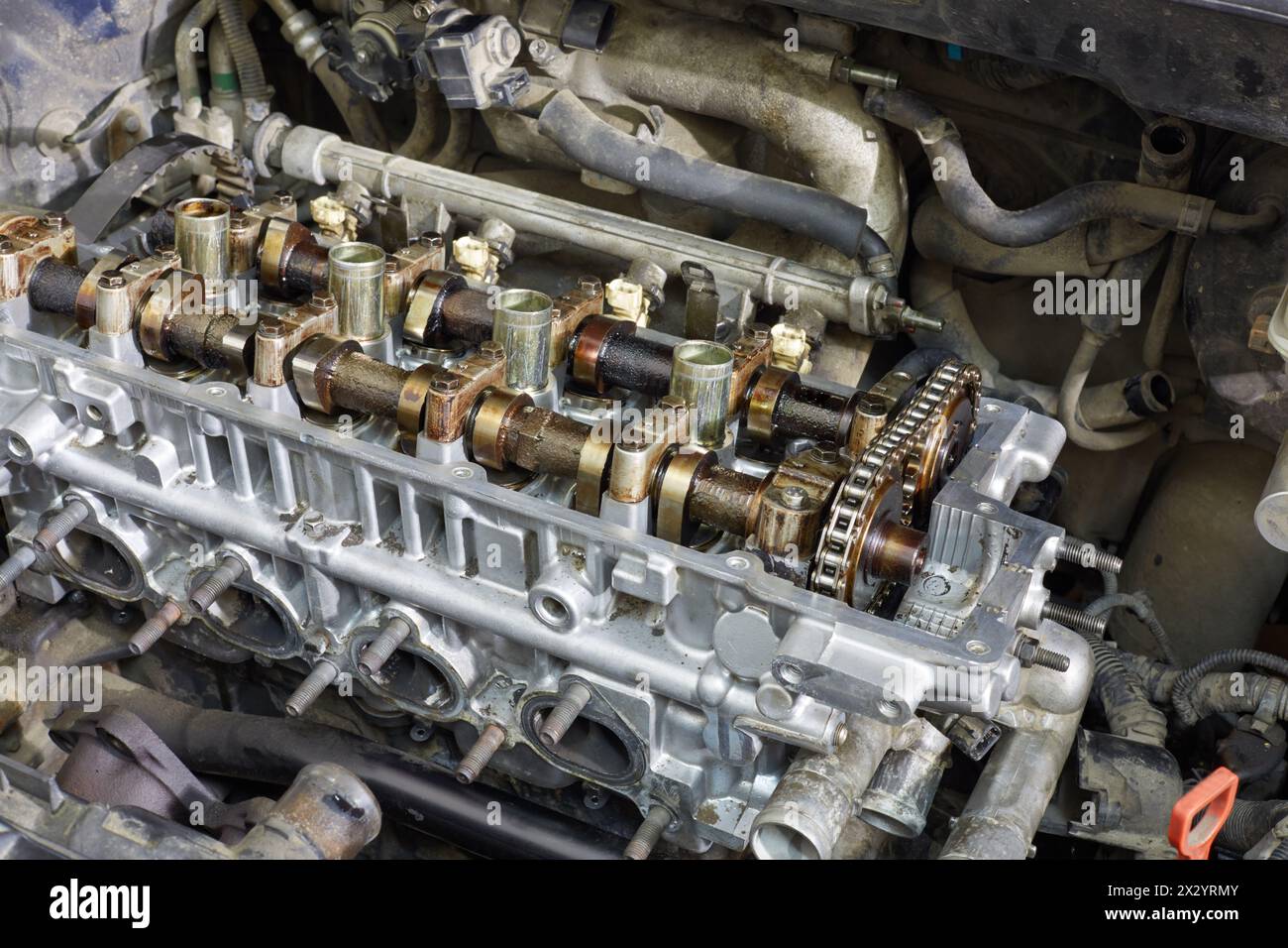 Engine lifter hi-res stock photography and images - Alamy