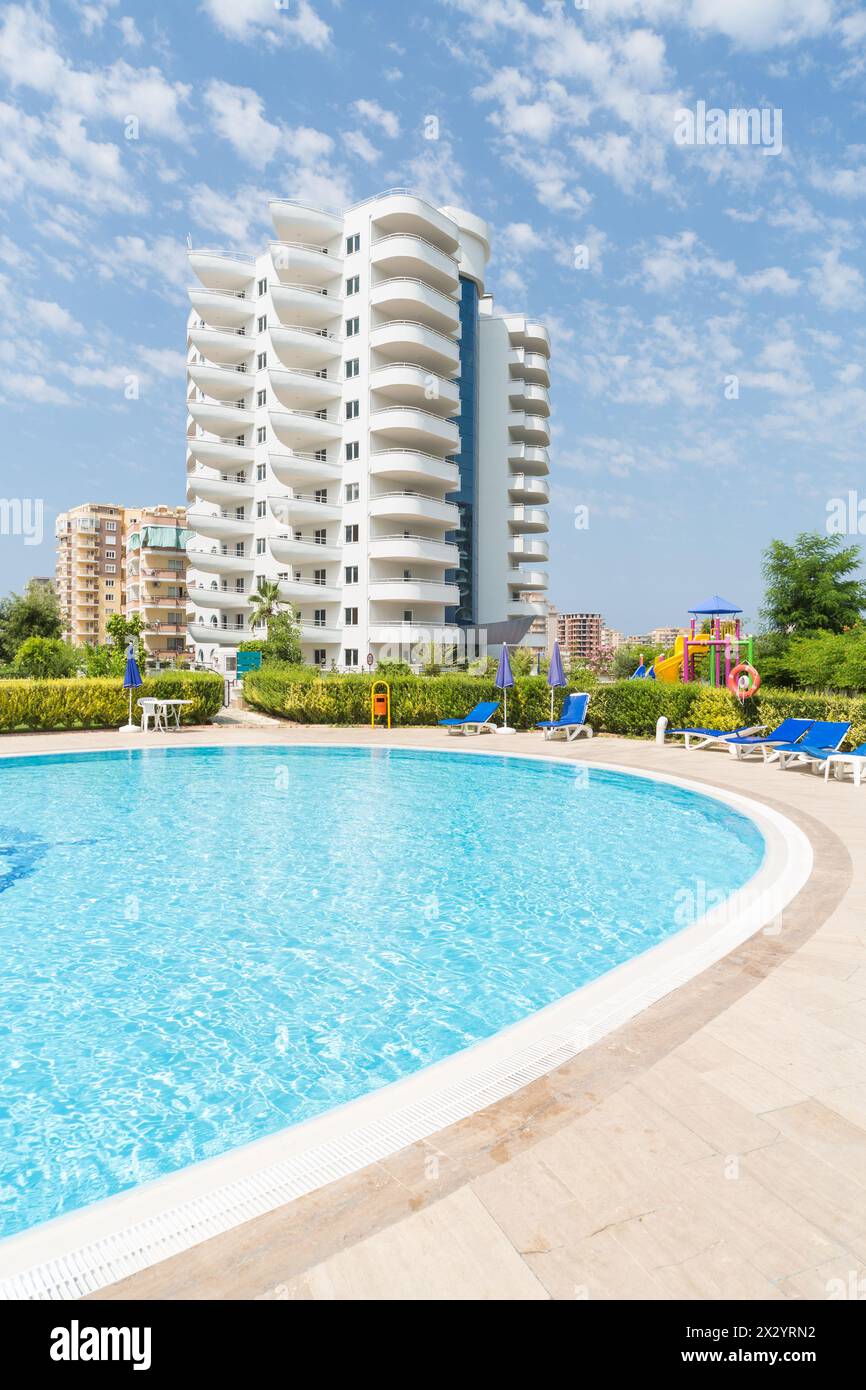 Swimming pool on marine residence hi-res stock photography and images ...