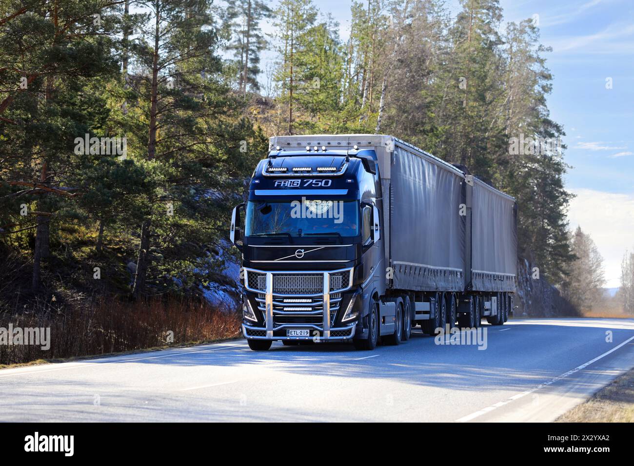 New, beautifully customised black Volvo FH16 750 truck with curtainside ...