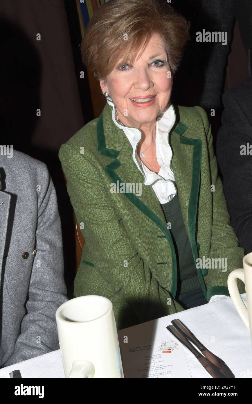 Carolin Reiber TV. Moderatorin Muenchen 23.04.2024 Hofbraeuhaus ...