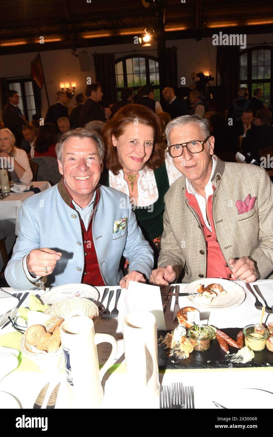 Patrick Lindner Saenger Luise Kinseher Kabarretistin Peter Schaefer ...