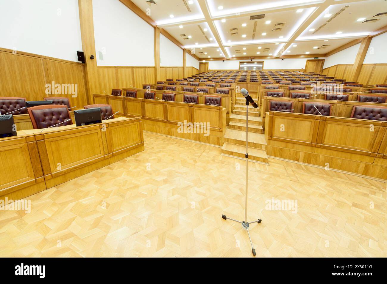 Room parliamentary group hi-res stock photography and images - Alamy