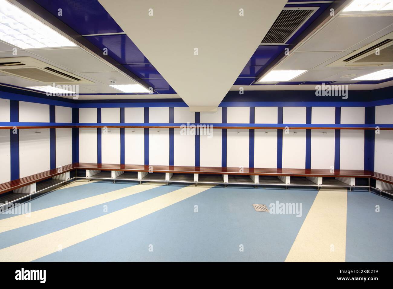 Cloakroom in santiago bernabeu stadium hi-res stock photography and ...
