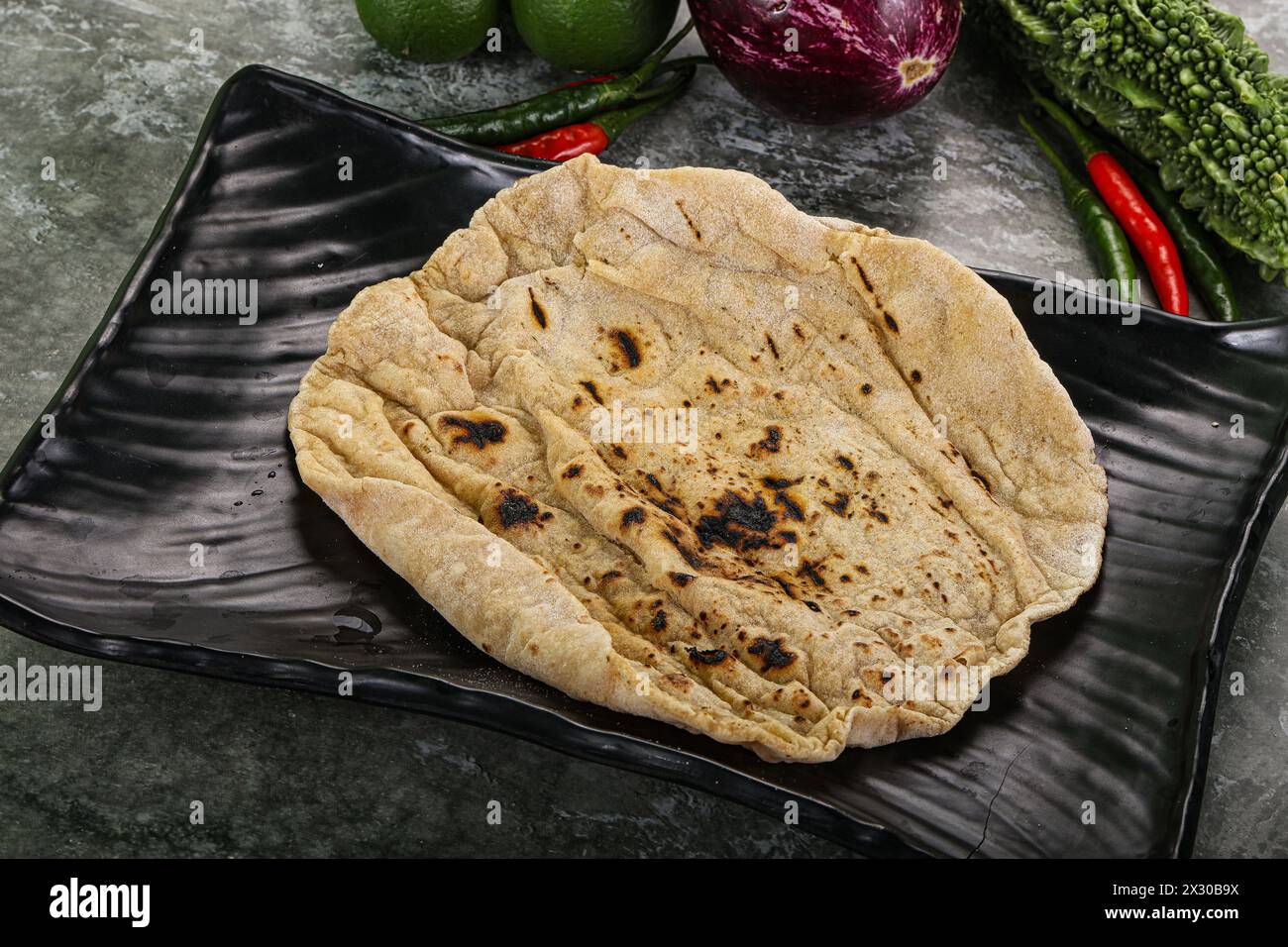 Indian traditional cuisine tandori hi-res stock photography and images ...