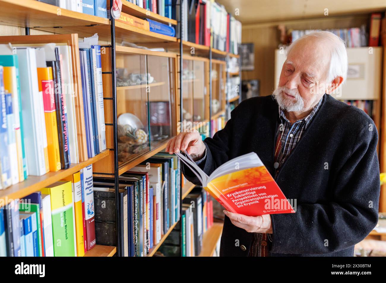 Hersbruck, Germany. 18th Apr, 2024. Klaus Sames, retired gerontologist ...