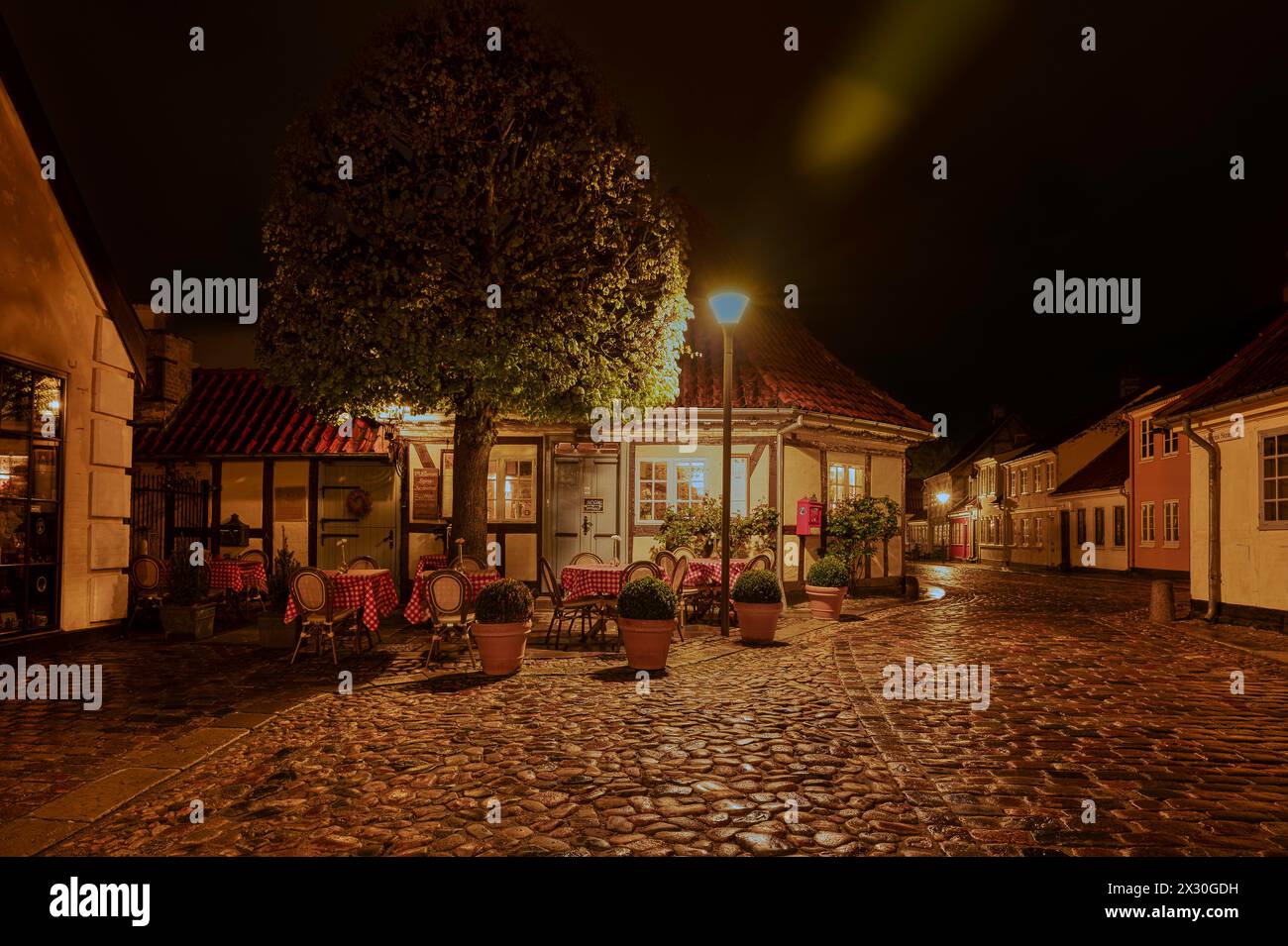 Night scene of the restaurant Under the Linden Tree at H C Andersen´s ...