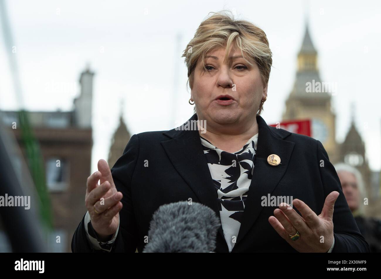 Emily thornberry attorney general hi-res stock photography and images ...