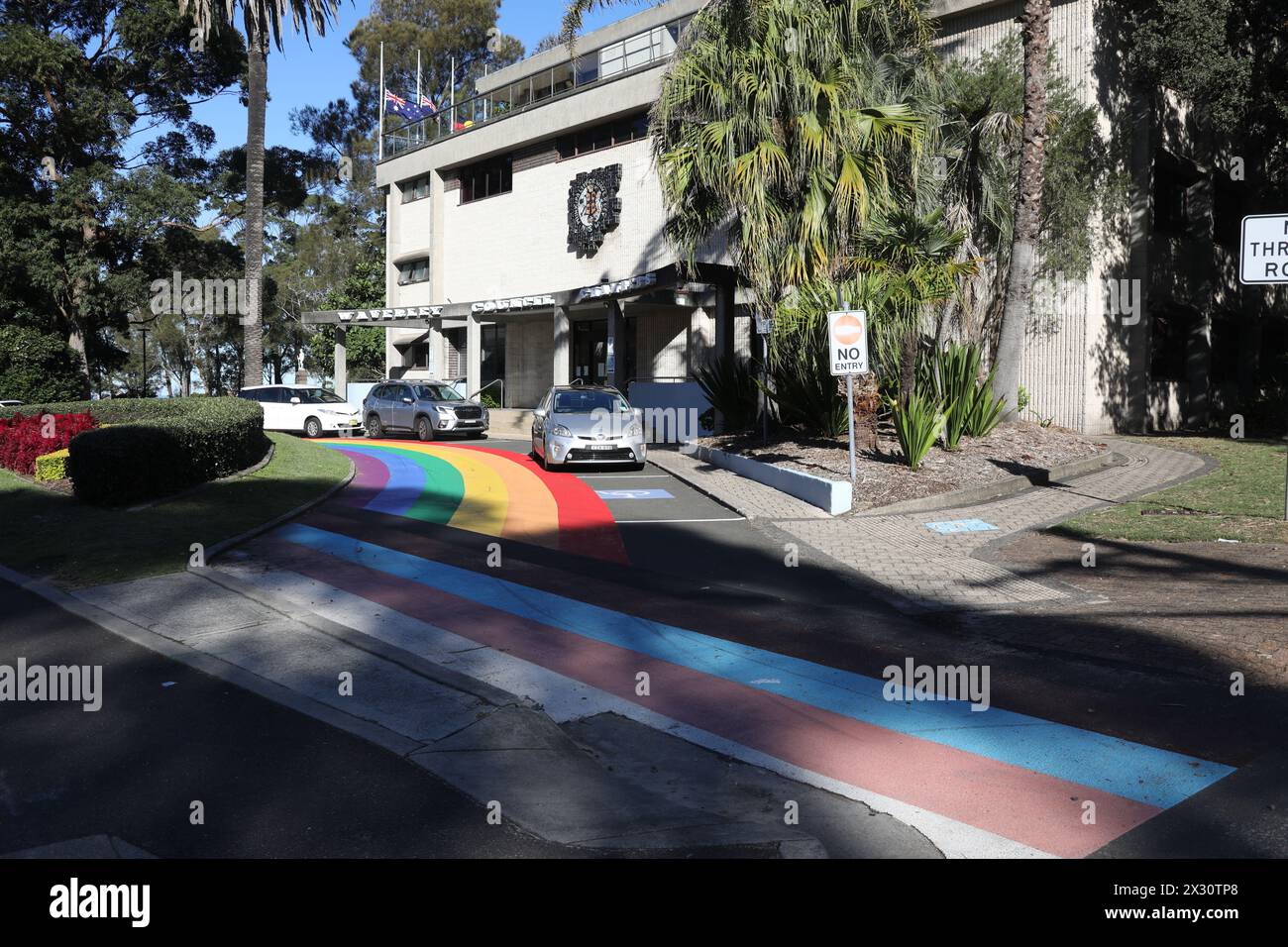Waverley Council Chambers on Bondi Road, Bondi Junction, Sydney, NSW ...