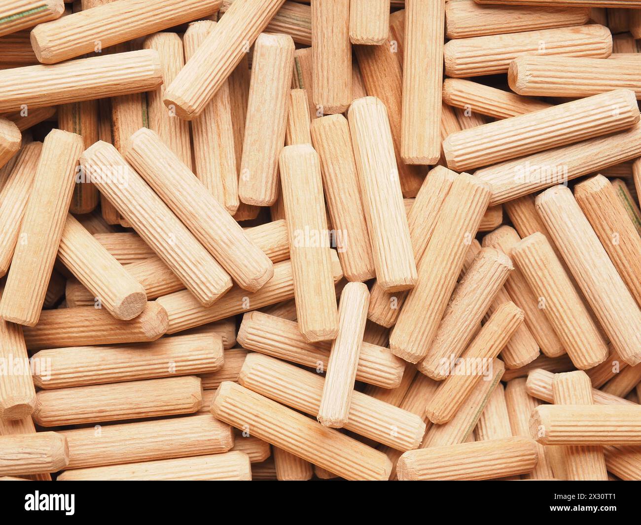 Timber dowels hi-res stock photography and images - Alamy