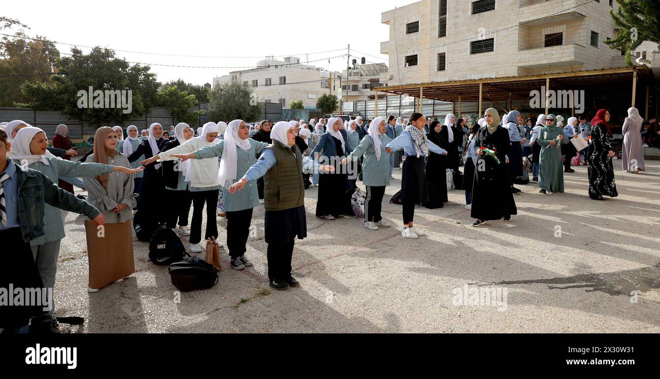 Büro im westen hi-res stock photography and images - Alamy