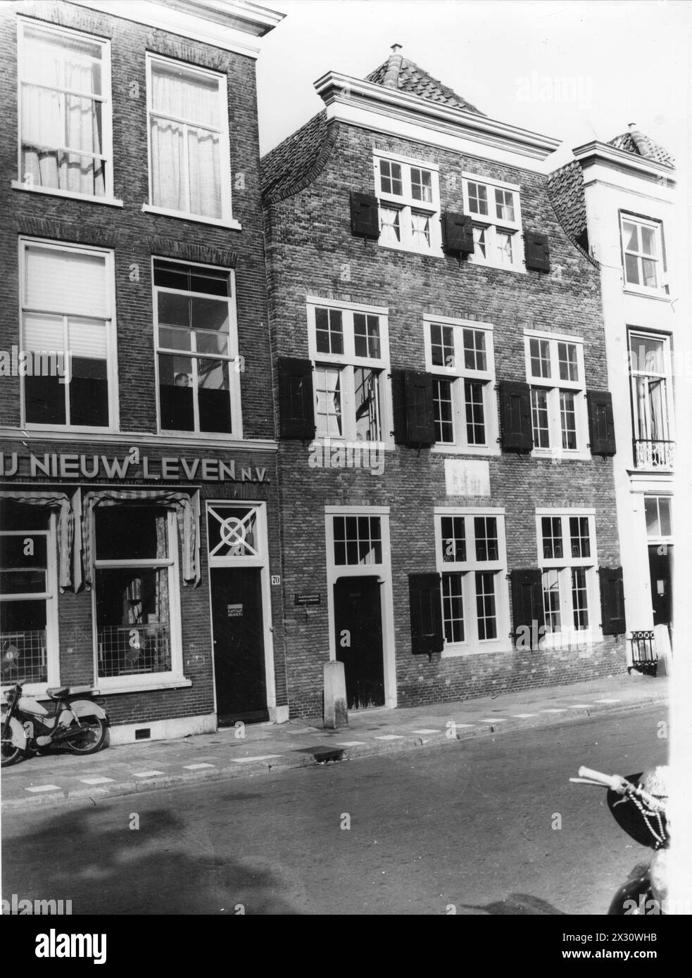 Den haag street view Black and White Stock Photos & Images - Alamy