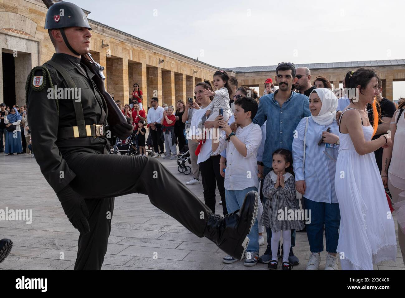 Ankara, Turkey. 23rd Apr, 2024. Children and families watch the ...