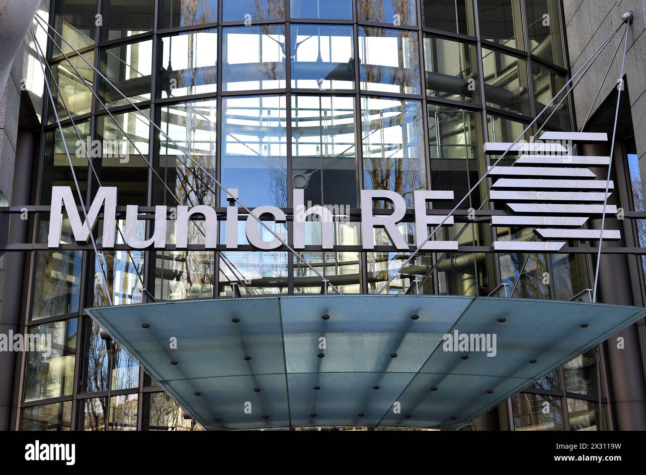 Zur MunicRe Hauptversammlung am 25.04.2024. ARCHIVFOTO Schriftzug ...