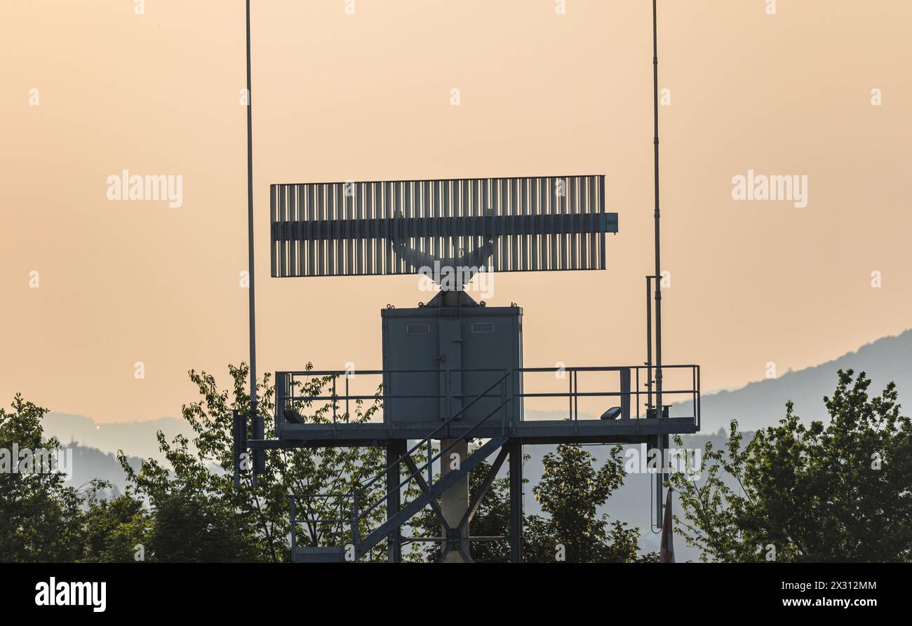 Ein Flugradar der Schweiz Flugüberwachungsfirma Skyguide am Flughafen ...