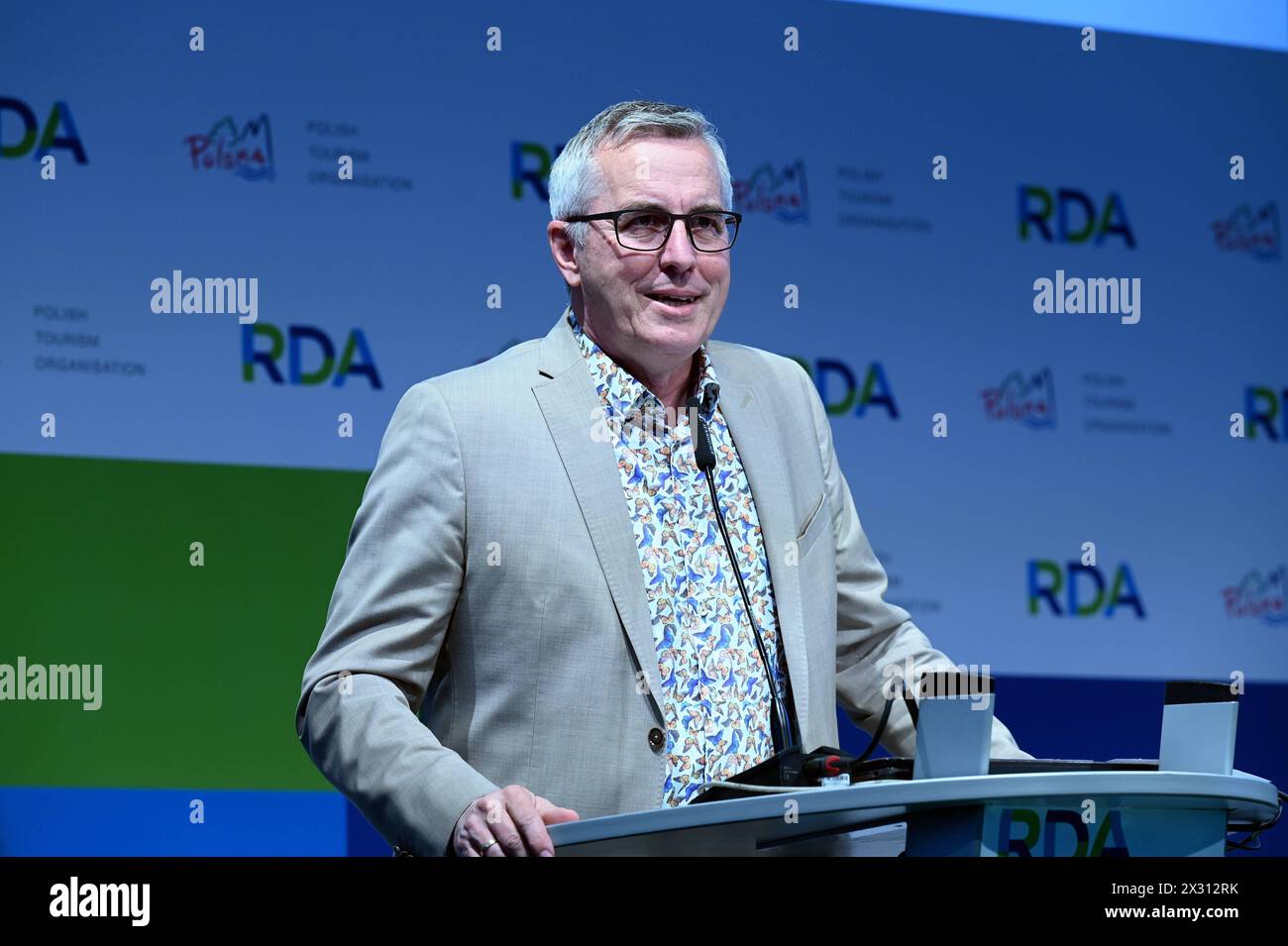 Andreas Wolter, Bürgermeister der Stadt Köln auf der RDA Group Travel Expo 2024 - vormals RDA ...