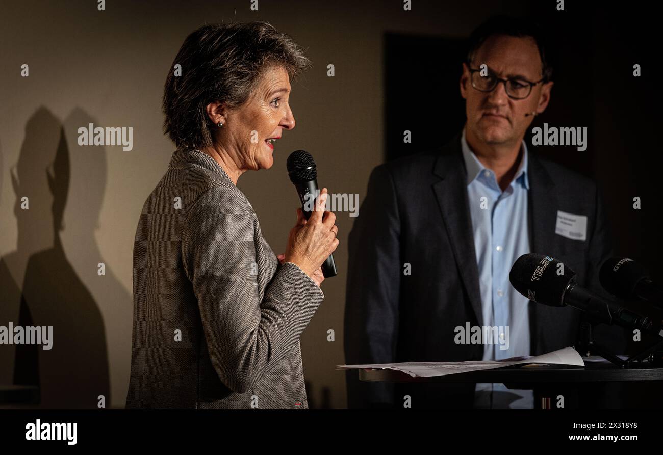 Kay schubert hi-res stock photography and images - Alamy