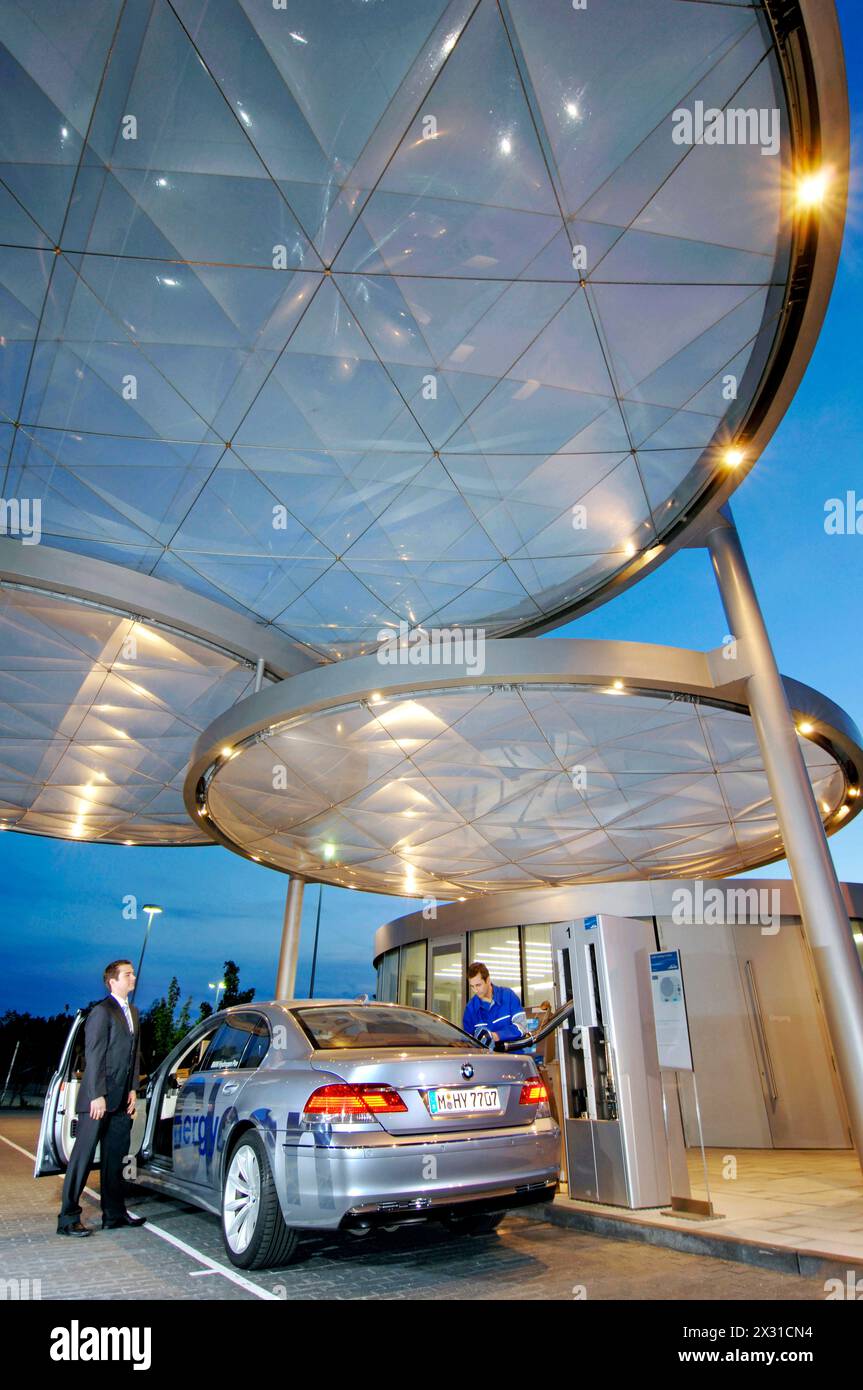 transport, car, BMW hydrogen 7, mady in low volume production, liquid ...