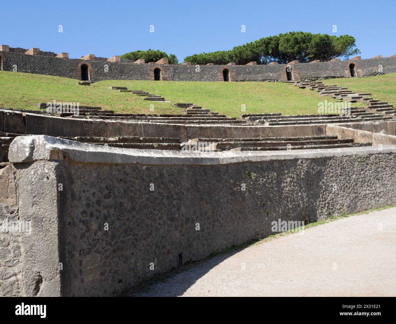 Roman Amphitheater Pompeii Italy Stock Photo - Alamy