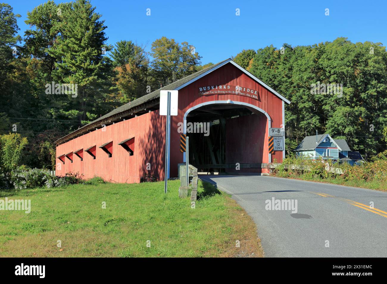 geography / travel, USA, New York, Buskirk, Buskirk Covered Bridge ...