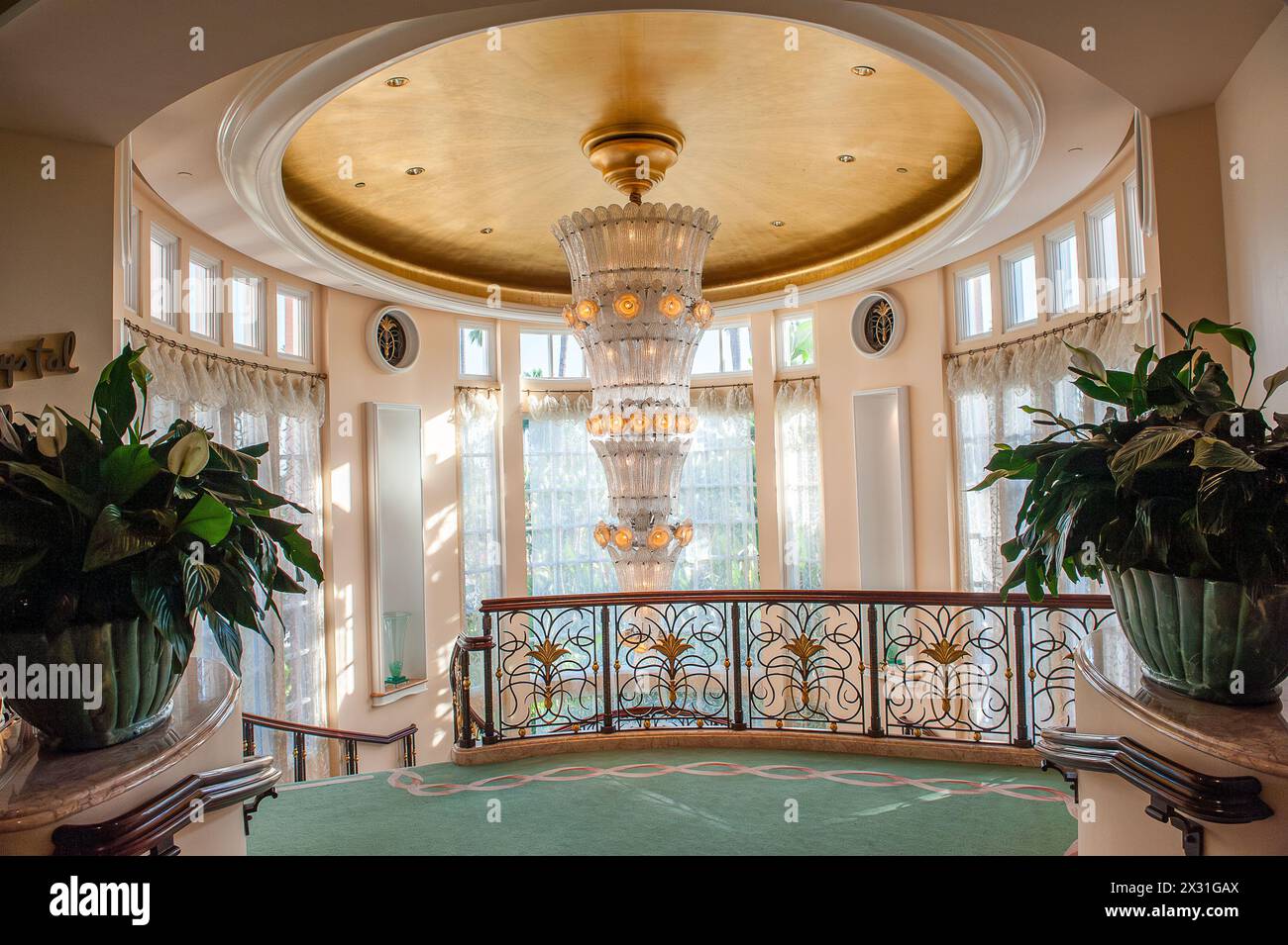 Staircase at the Beverly Hills Hotel on Sunset Boulevard in Beverly ...