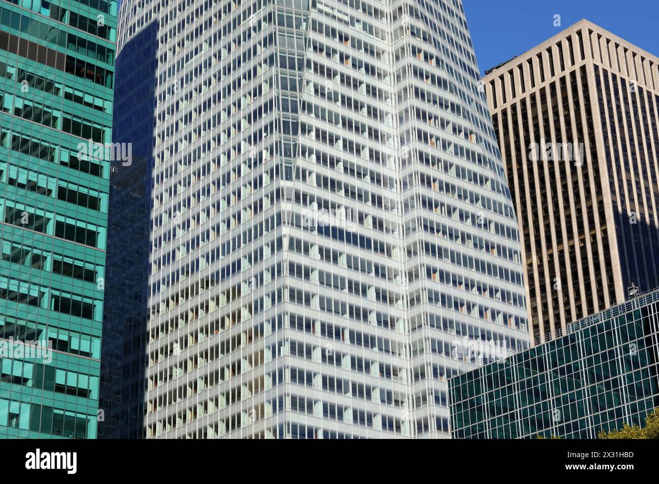 Bank of america tower new york hi-res stock photography and images - Alamy