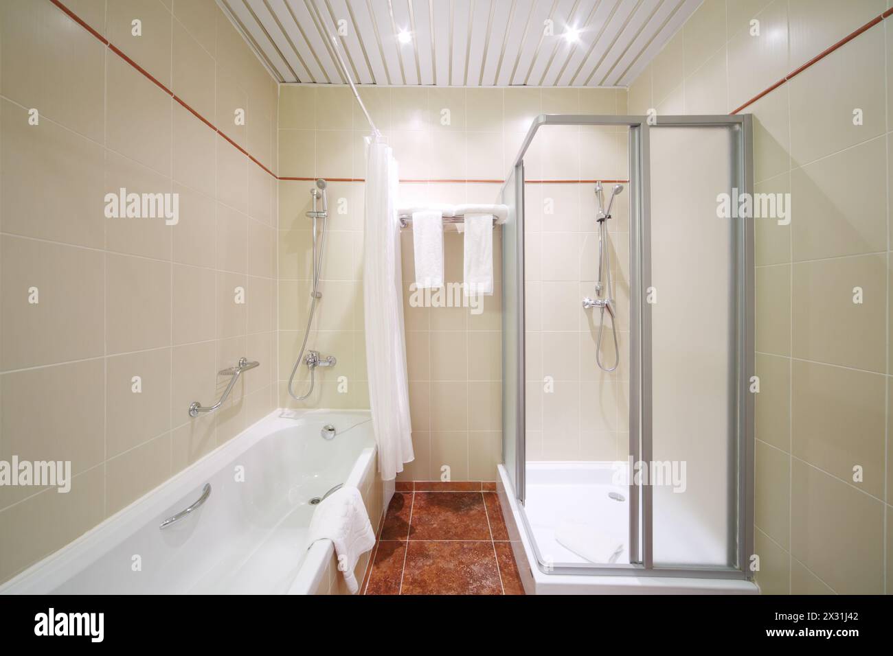 Empty clean shower cabin hi-res stock photography and images - Alamy