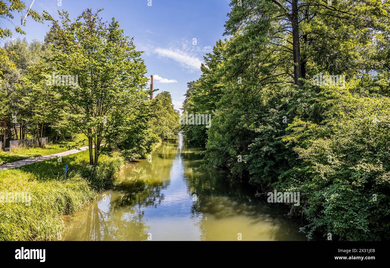 Fluss glatt hi-res stock photography and images - Alamy