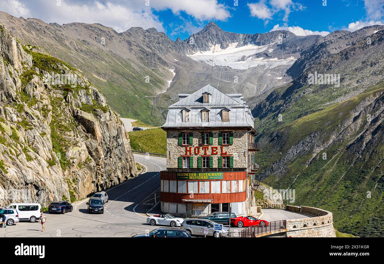 Das Hotel Belvedere in Gletsch beim Furkapass. Anfangs des 20 ...