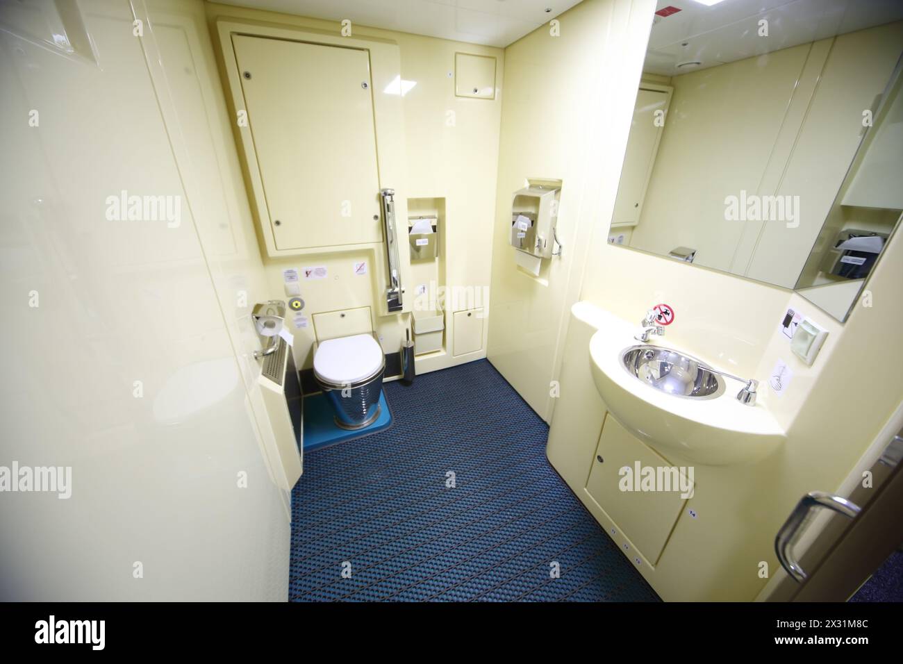 Railway carriage toilet hi-res stock photography and images - Alamy