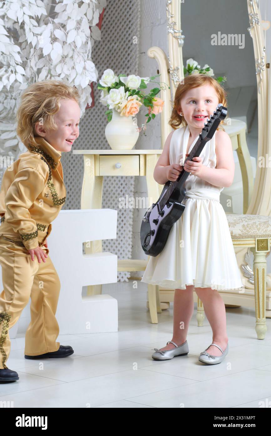 Girl happy elvis hi-res stock photography and images - Alamy